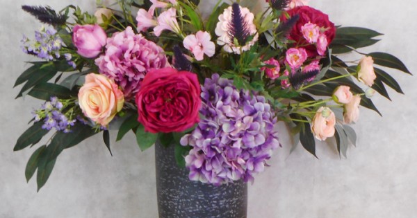 ROXANNE | ROSES HYDRANGEAS THISTLES BOUQUET